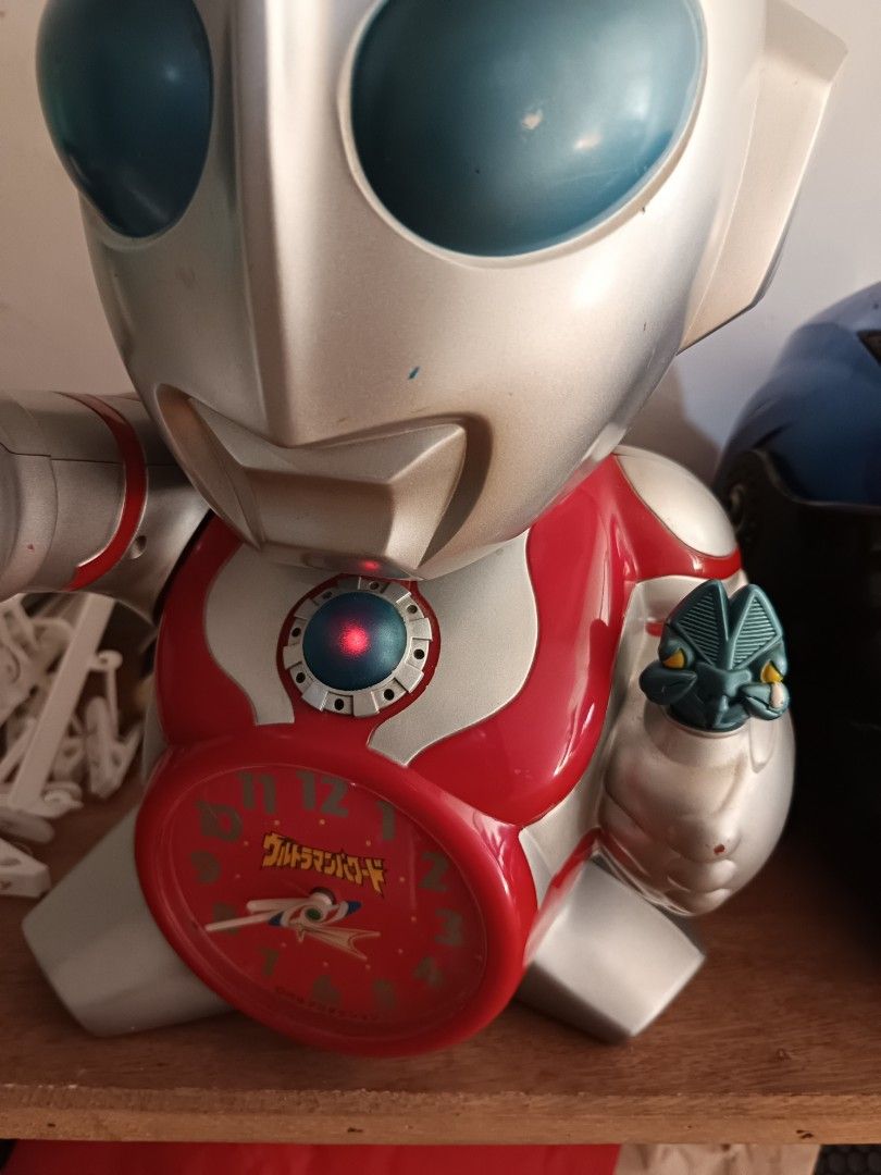 Vintage BIG Ultraman Powered Alarm Clock Alien Baltan Antique Retro ...