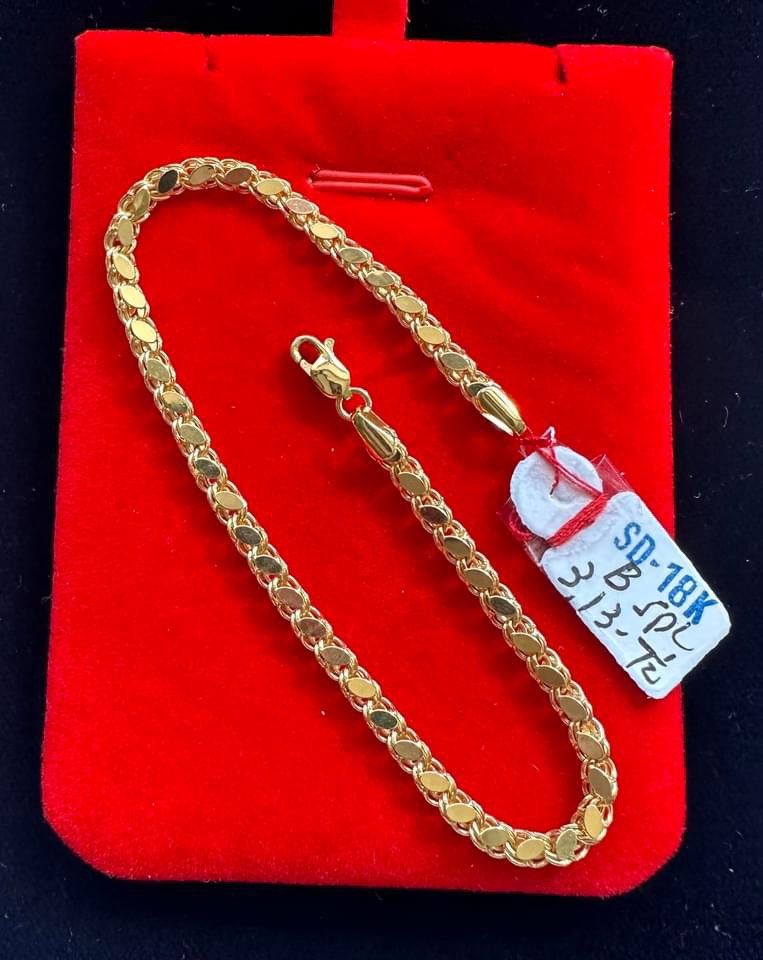 18K Saudi Gold Damascus bracelet, Women's Fashion, Jewelry & Organizers ...