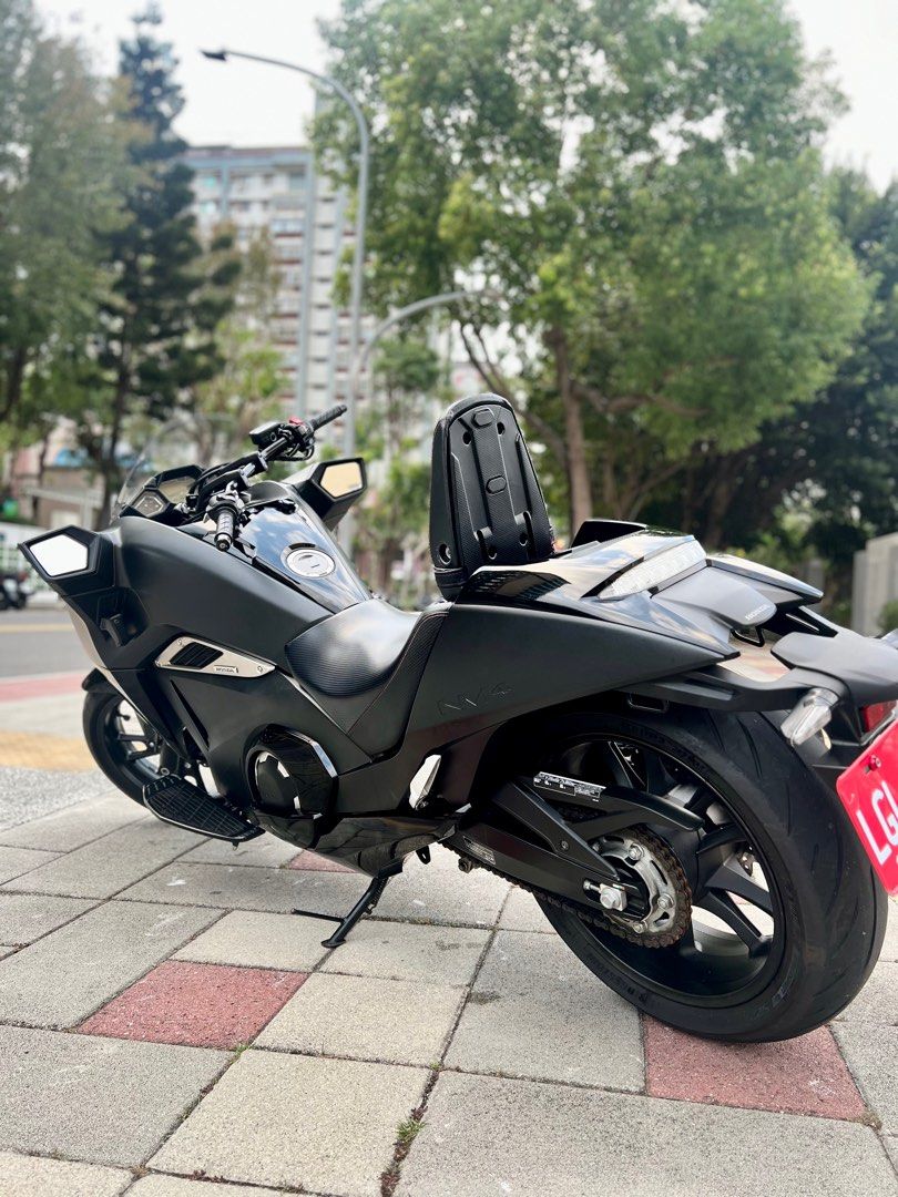 2014年 Honda NM4 ABS DCT 只跑一萬多公里 蝙蝠車 經典 前衛, 機車, 重機在旋轉拍賣
