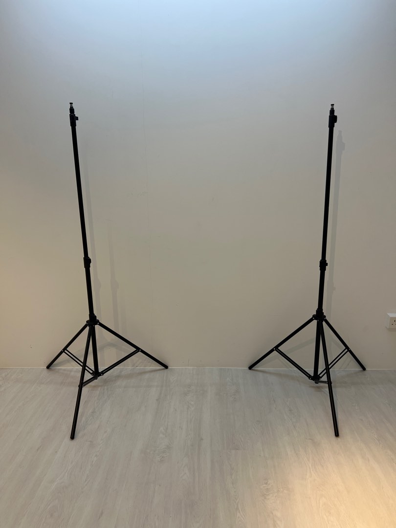 2x light stands, Photography, Photography Accessories, Lighting ...