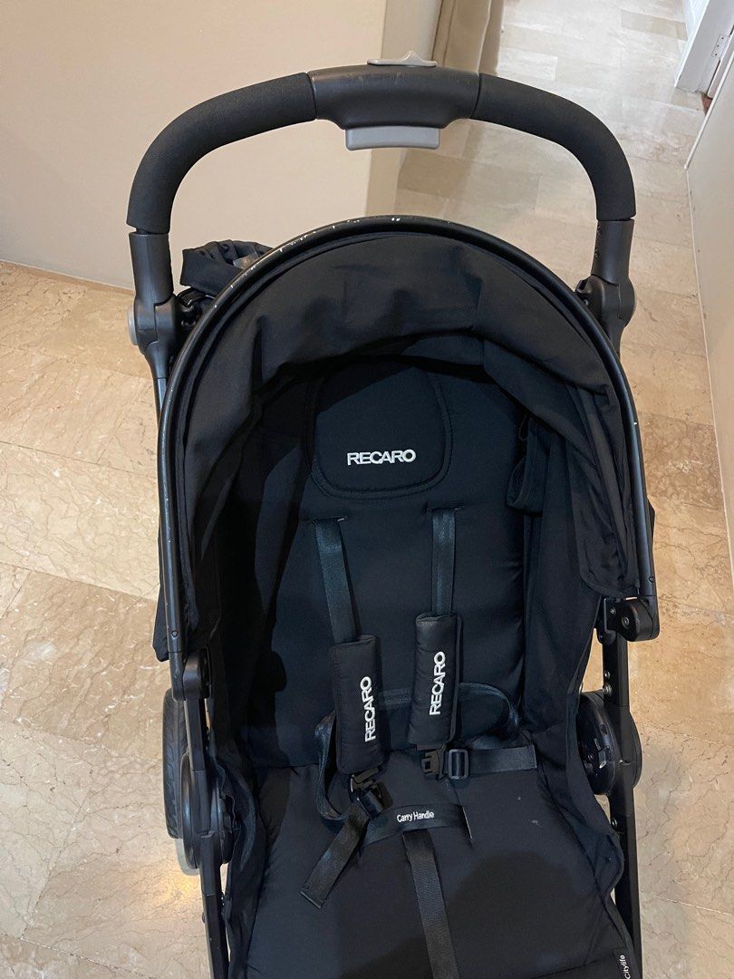 All black recaro stroller, Babies & Kids, Going Out, Strollers on Carousell