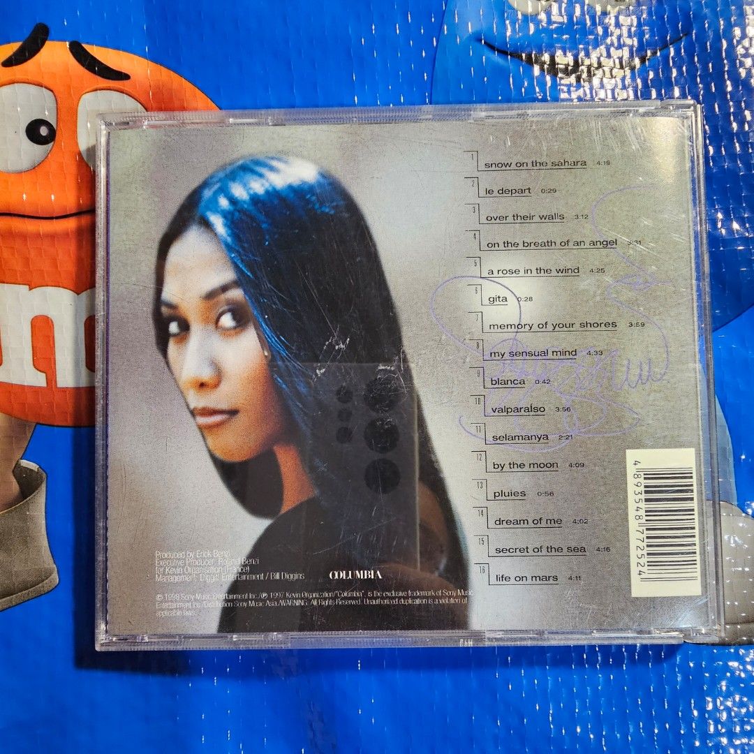 Anggun - Snow on the sahara - CD VG, Hobbies & Toys, Music & Media, CDs & DVDs on Carousell