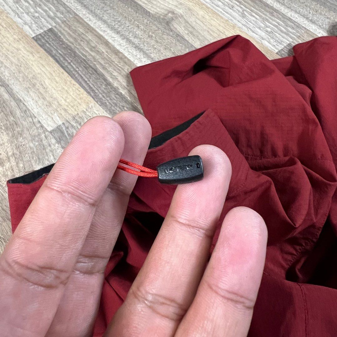 Arcteryx Squamish jacket packable (authentic), Men's Fashion, Coats ...