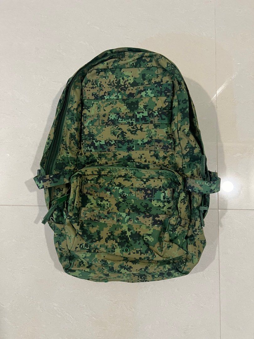 Army small field pack, Men's Fashion, Bags, Backpacks on Carousell