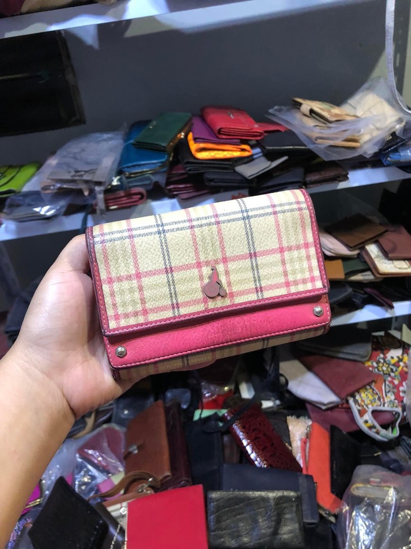 Beanpole Trifold Wallet, Women's Fashion, Bags & Wallets, Wallets ...