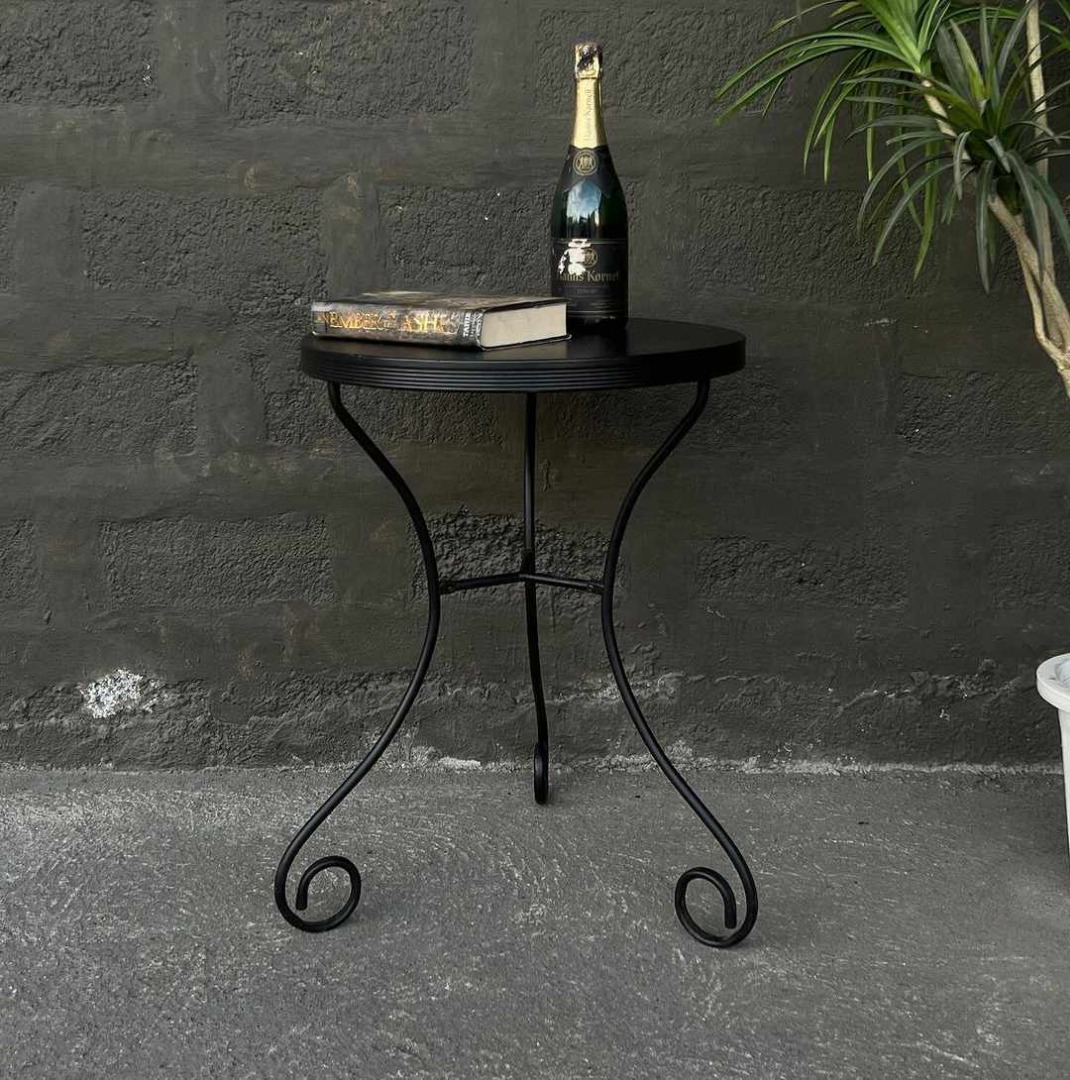 Black Steel Round Side/Corner Table, Furniture & Home Living, Furniture ...