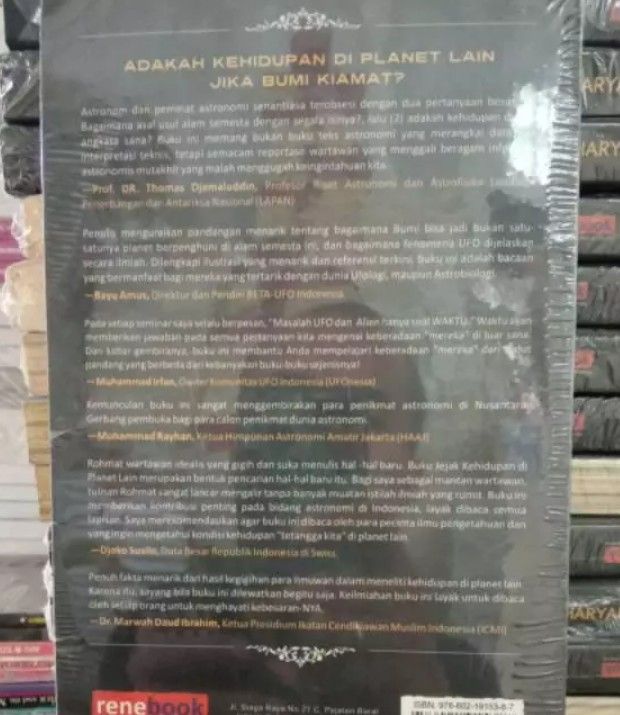 Buku Jejak Kehidupan Di Planet Lain, Buku & Alat Tulis, Buku di Carousell