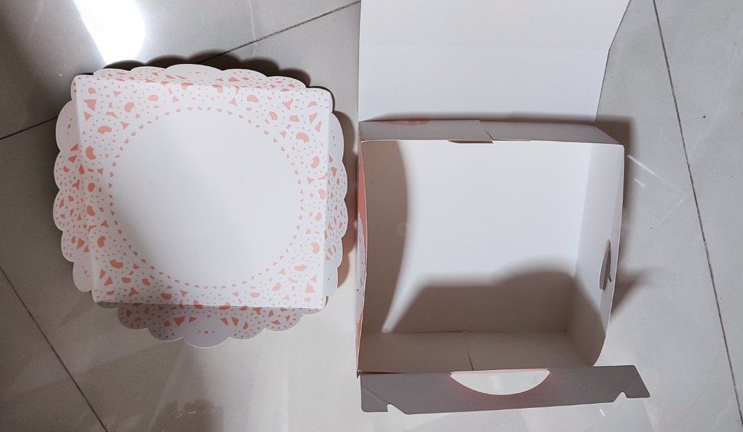 10 Cake/ Gift Boxes, Food & Drinks, Homemade Bakes on Carousell