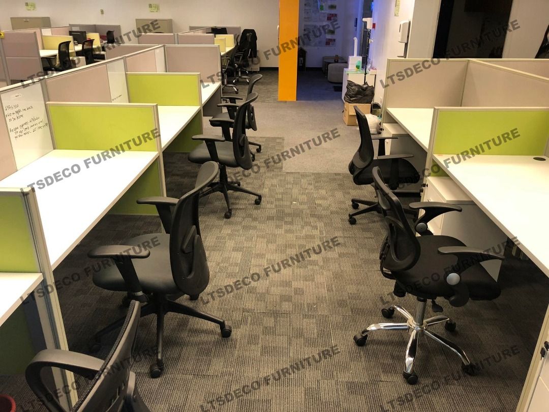 CALL CENTER TABLE OFFICE PARTITIONS, Furniture & Home Living, Office ...