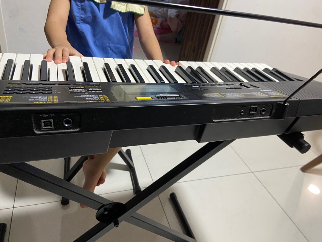 Casio CTK 2400 electric piano, Hobbies & Toys, Music & Media, Musical ...