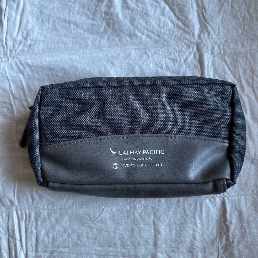Cathay Pacific Toiletry Bag/Travel Pouch (Grey), Men's Fashion, Bags ...