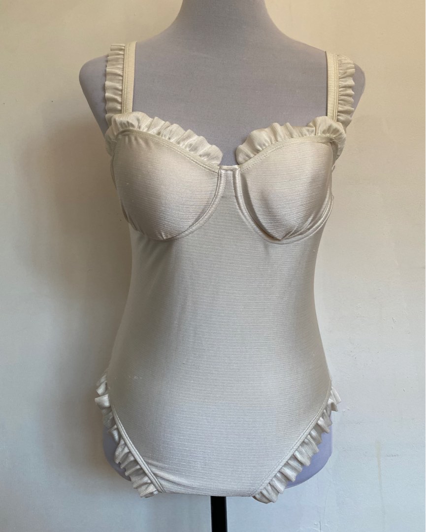 coco cabaña • Ruffle Bustier 1 Piece Bikini, Women's Fashion, Swimwear ...