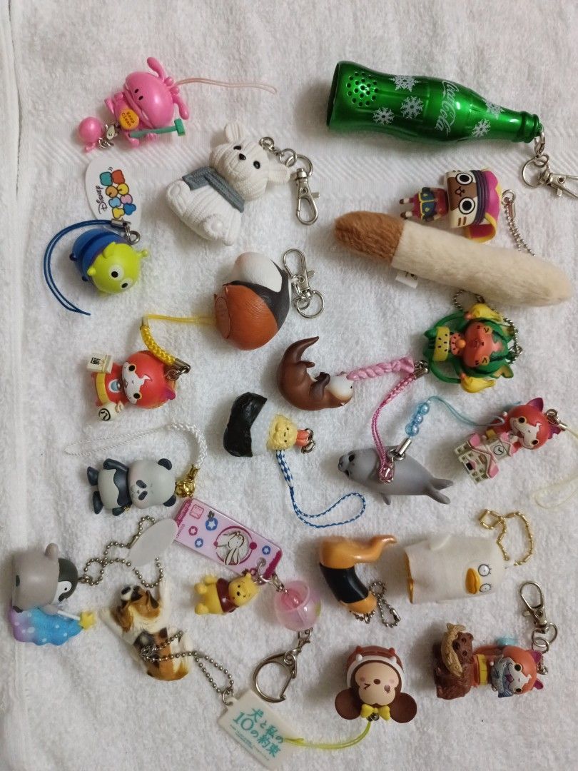 Collectible keychains, Hobbies & Toys, Collectibles & Memorabilia, Fan ...