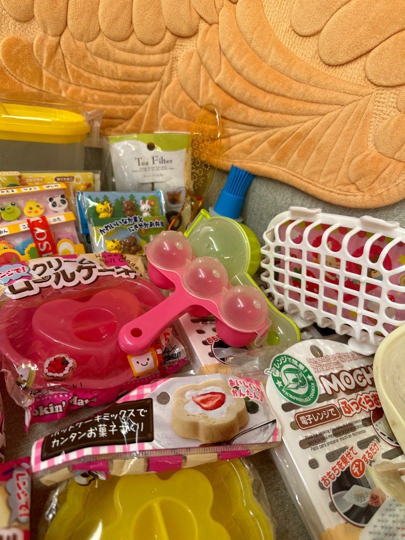 Daiso Baking and Sushi Accessories, Furniture & Home Living ...