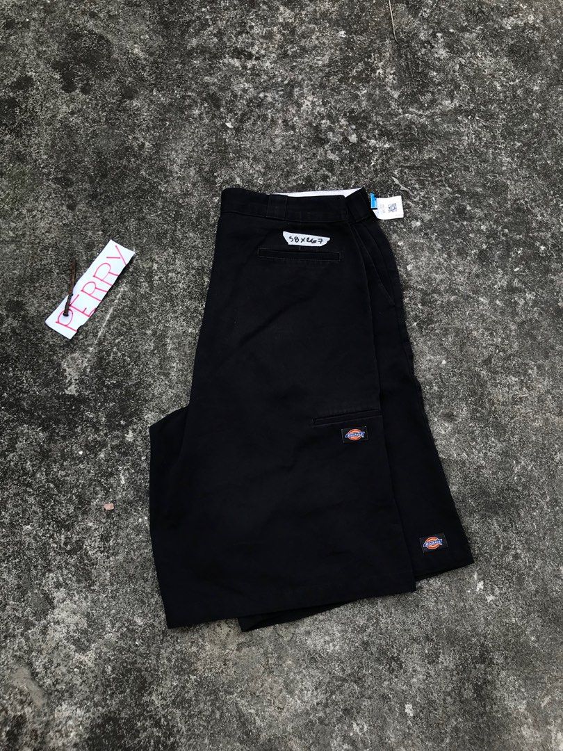Dickies double patch, Men's Fashion, Bottoms, Shorts on Carousell
