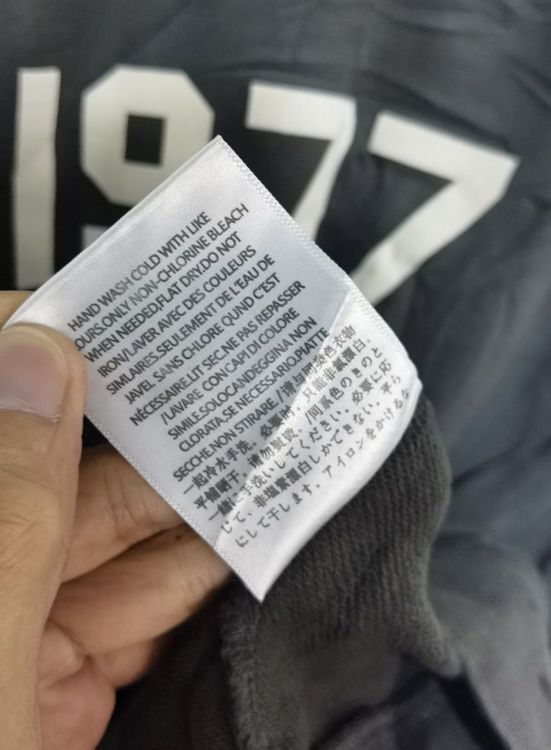 Essential 1977, Luxury, Apparel on Carousell