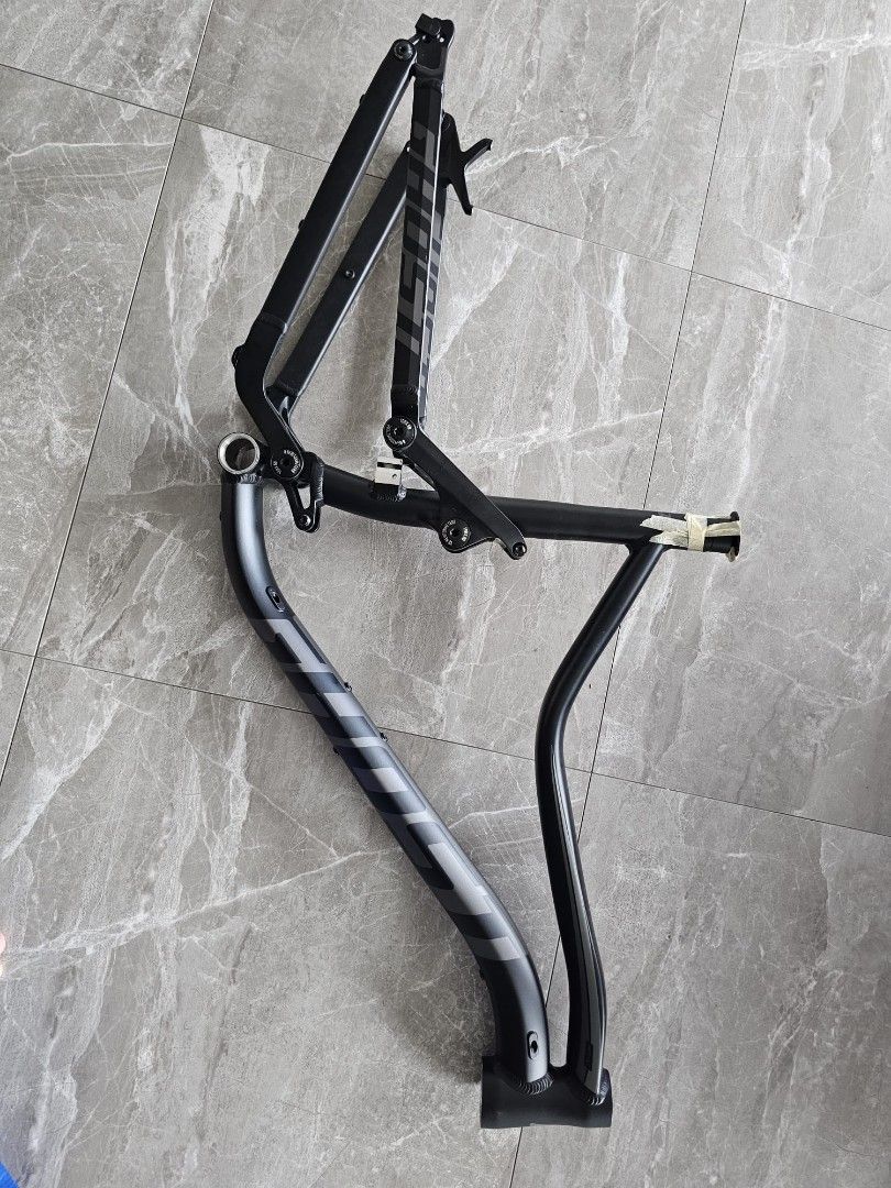 Ghost Bicycle MTB Frame, Sports Equipment, Bicycles & Parts, Parts ...