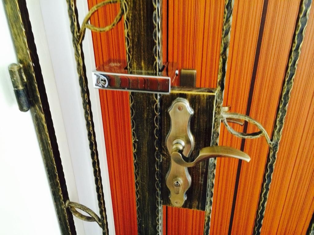 HDB door & gate lock, Furniture & Home Living, Security & Locks, Locks ...