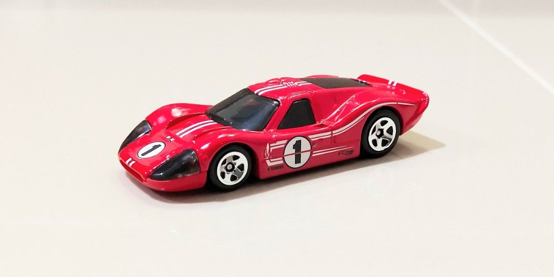 Hot Wheels 1967 Ford GT40 Mk.IV Mint, Hobbies & Toys, Toys & Games on ...