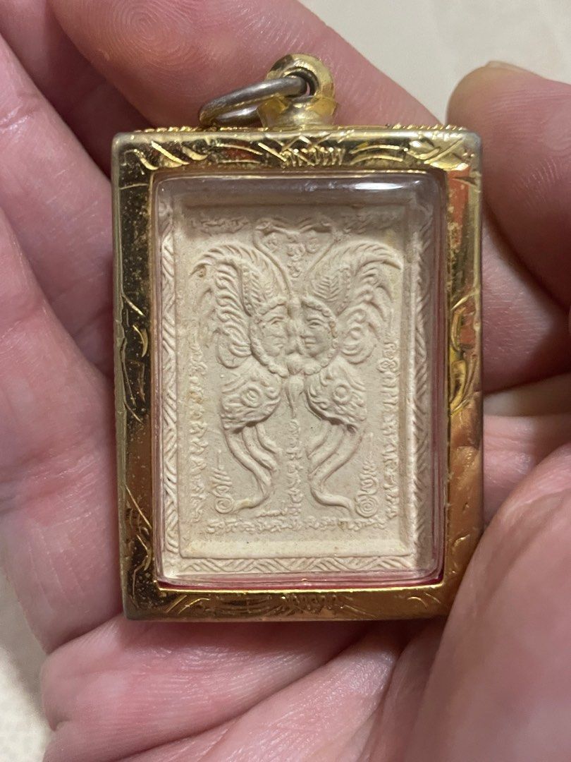 Kruba Krissana Butterfly Amulet, Hobbies & Toys, Memorabilia ...