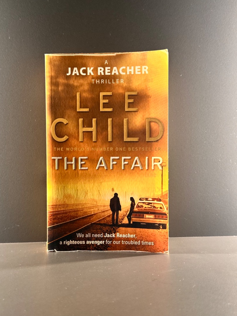 Lee Child ( Jack Reacher ), Hobbies & Toys, Books & Magazines, Fiction ...