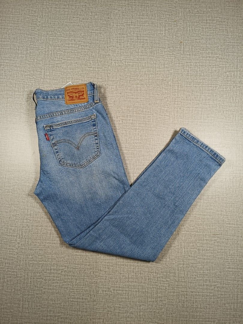 Levi's Boyfriend Skinny Jeans, Women's Fashion, Bottoms, Jeans on Carousell