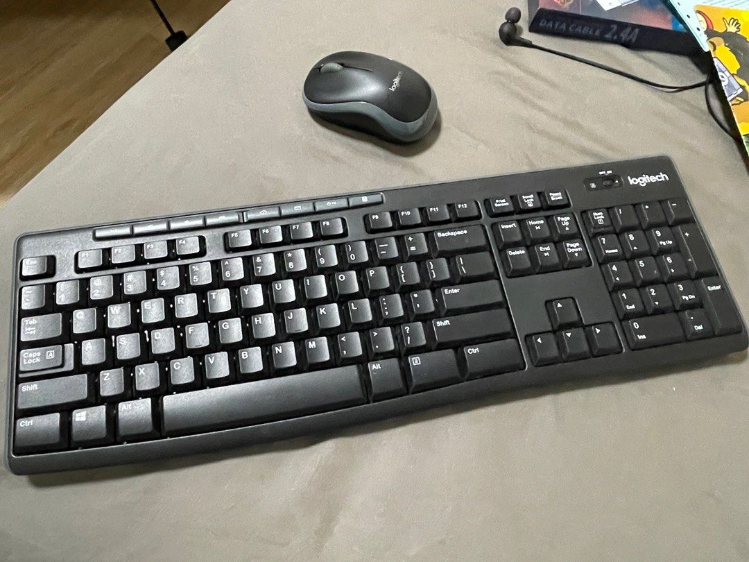 Logitech Wireless Keyboard And Mouse Computers Tech Parts Accessories Computer Keyboard