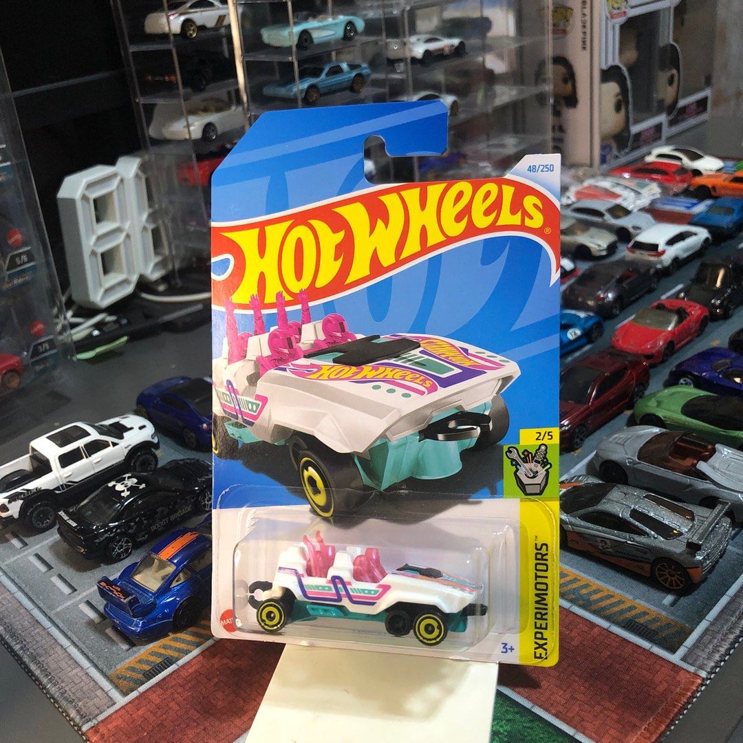 Loopster, Hobbies & Toys, Toys & Games on Carousell