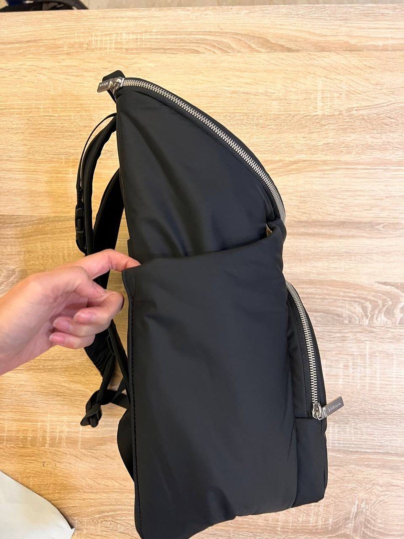 Lululemon New Parent Backpack 17L, Women's Fashion, Bags & Wallets ...