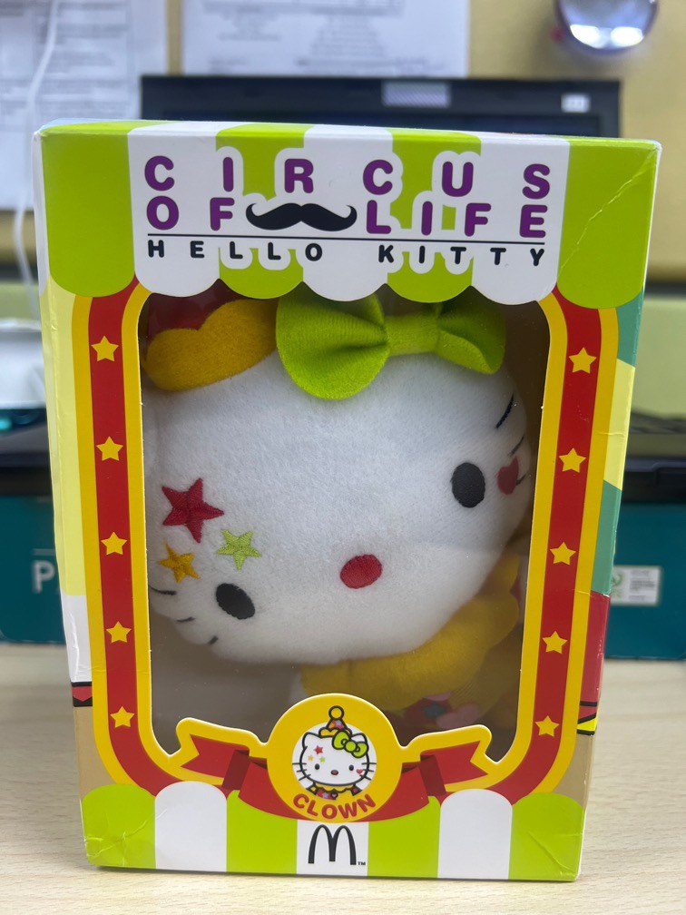 McDonald's Hello Kitty Clown, Hobbies & Toys, Toys & Games on Carousell