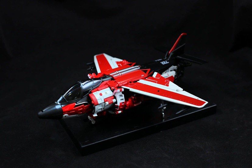 Metagate G-05 Red Fantasy Triple Changer Aka Transformers Shatter ...