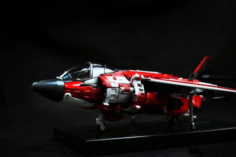 Metagate G-05 Red Fantasy Triple Changer Aka Transformers Shatter ...