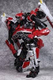 Metagate G-05 Red Fantasy Triple Changer Aka Transformers Shatter ...