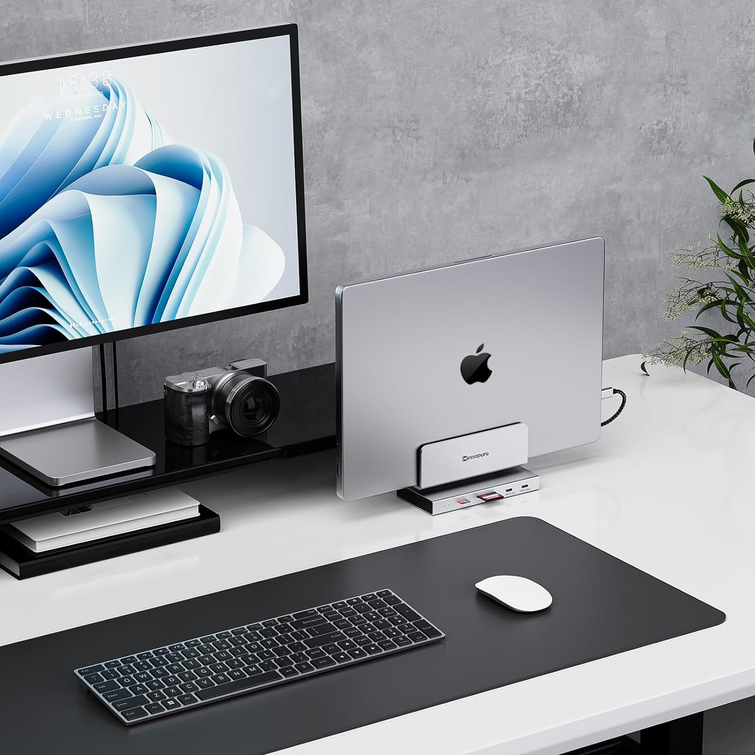 Minisopuru Laptop Docking Station Stand Support M.2 NVMe SSD(Not Included), USB C Docking ...