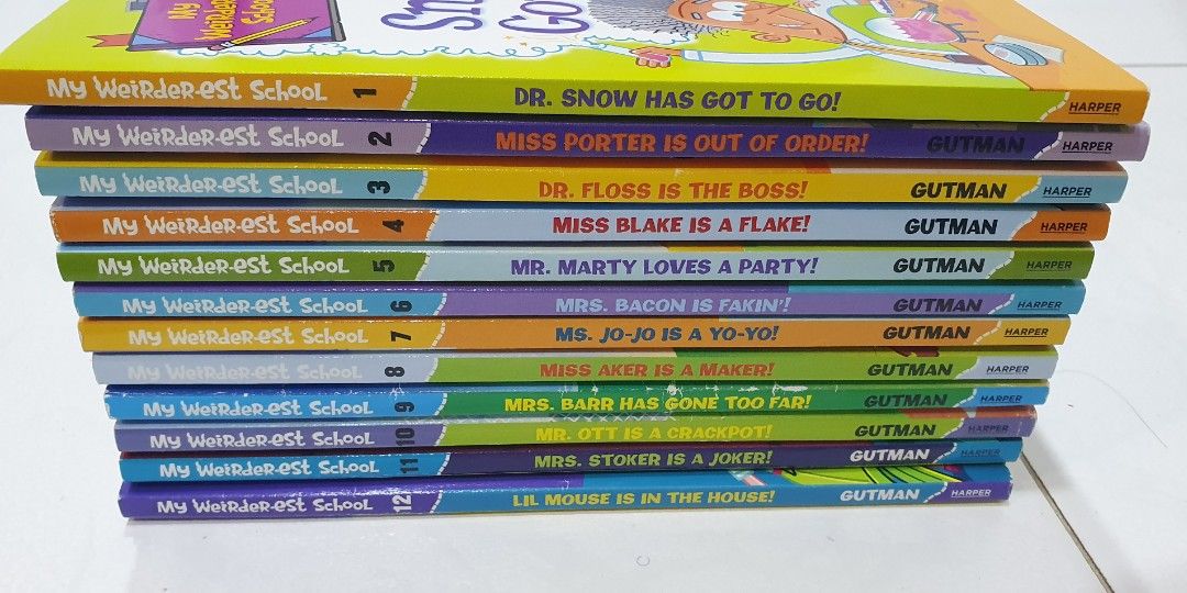 My weird school full set, Hobbies & Toys, Books & Magazines, Children's ...