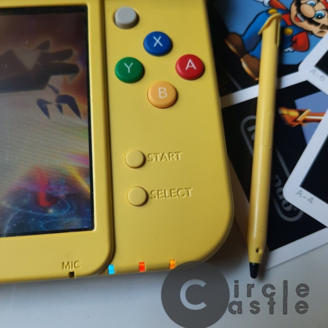 New Nintendo 3DS XL Pikachu Yellow Edition, Video Gaming, Video Game ...