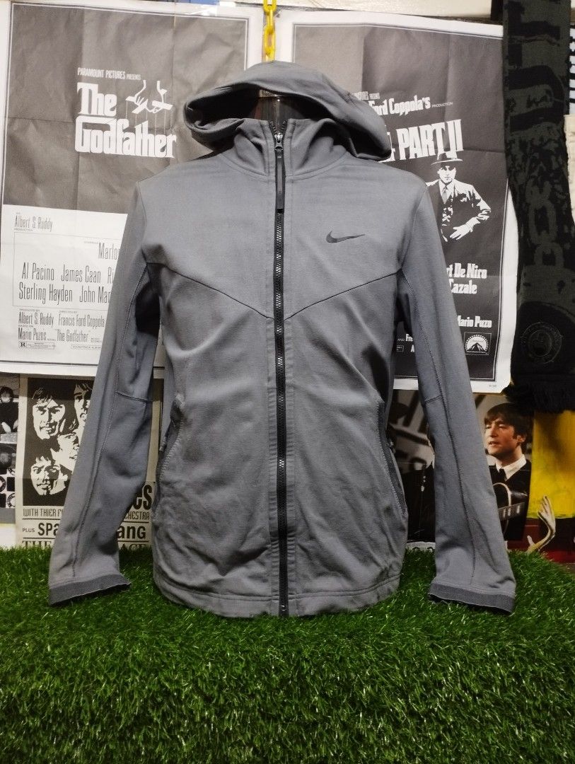 Nike Grey Hoodies, Men's Fashion, Coats, Jackets and Outerwear on Carousell
