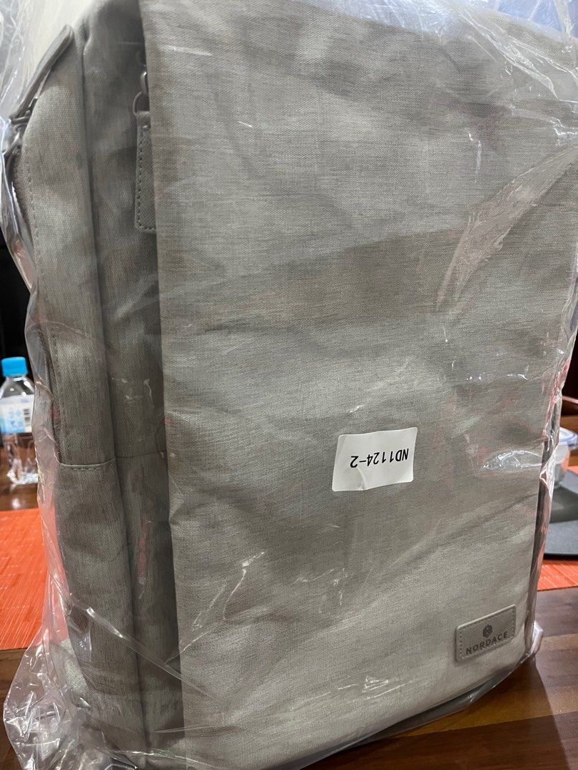 Nordace Siena Pro 17, Men's Fashion, Bags, Backpacks on Carousell
