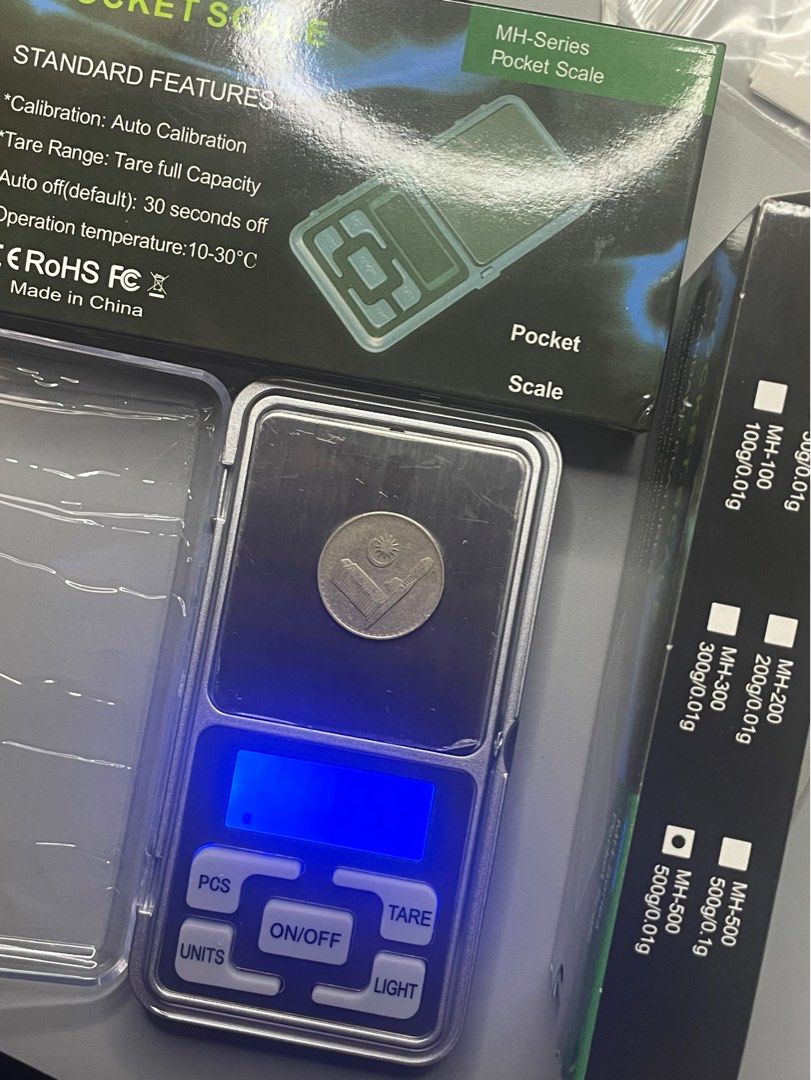 Pocket weight scale 0.01 to 500g mini scale, Hobbies & Toys ...