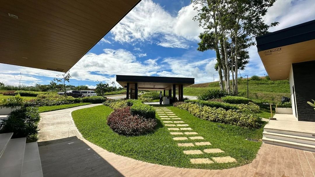 PRE-SELLING RESIDENTIAL LOTS, Property, For Sale, House & Lot on Carousell
