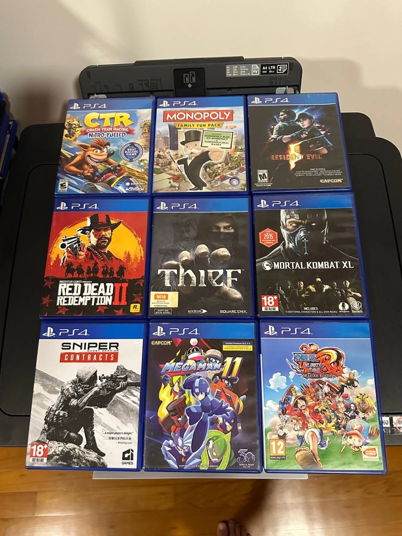 PS4 game CTR / Monopoly / Resident evil 5 / Red Dead Redemption 2 ...