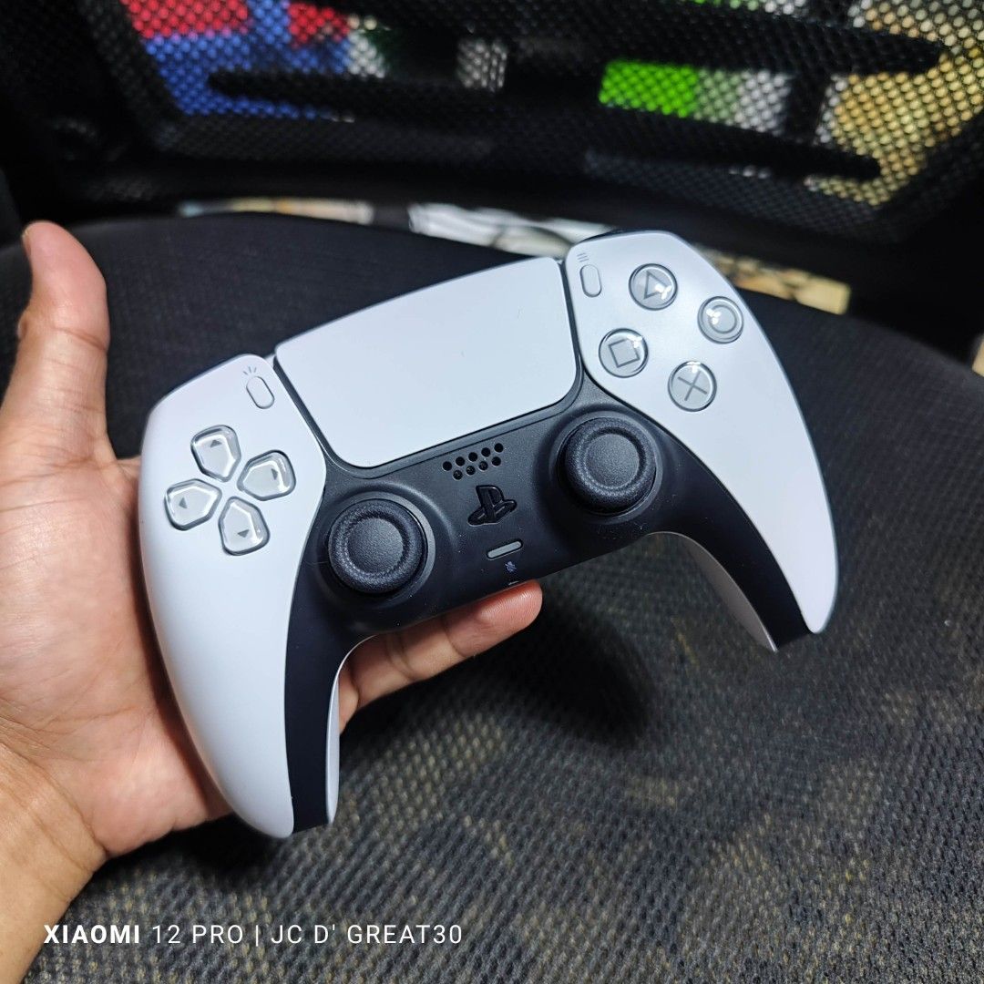 PS5 Dualsense Wireless Controller White Original, Video Gaming, Gaming ...