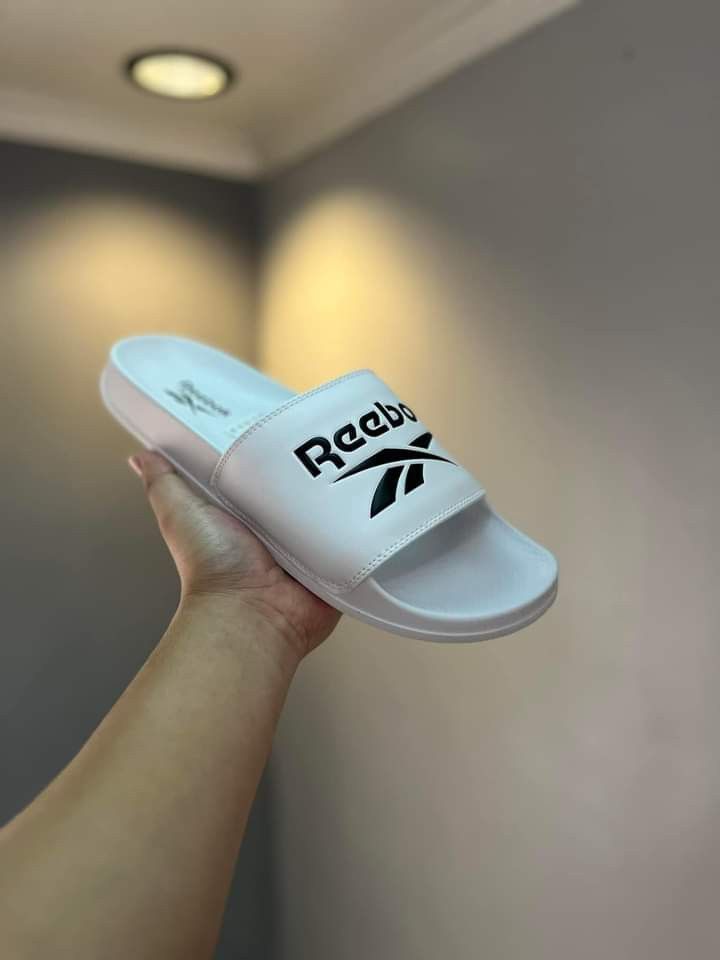 REEBOK SLIDE, Men's Fashion, Footwear, Slippers & Slides on Carousell
