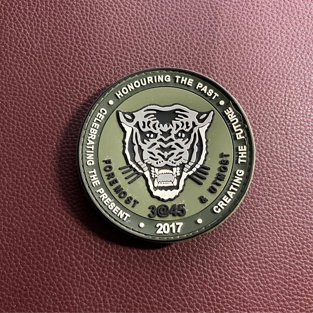 SAF 3rd Division 45th Anniversary Patch 2017 / Clothing Patch, Hobbies ...