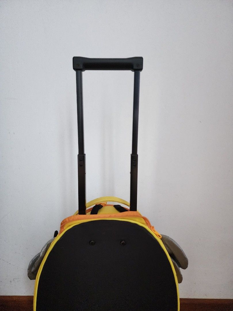 Samsonite sammies kids luggage, Hobbies & Toys, Travel, Luggage on ...