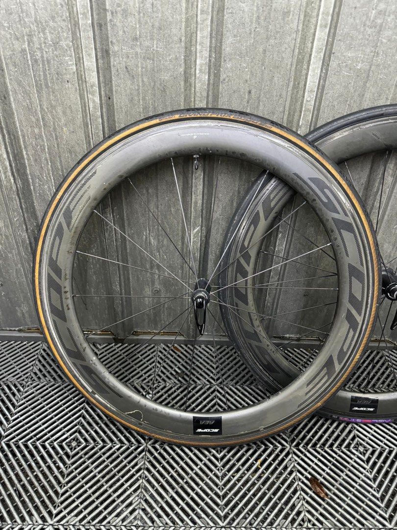 Scope R5 Carbon Aero Wheels Rim Brake, Sports Equipment, Bicycles ...