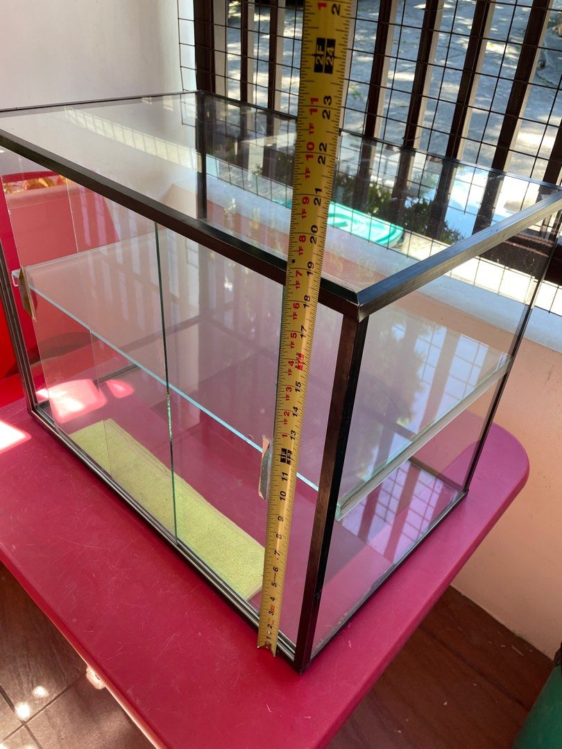 Second Hand Glass Display Stante, Furniture & Home Living, Office ...