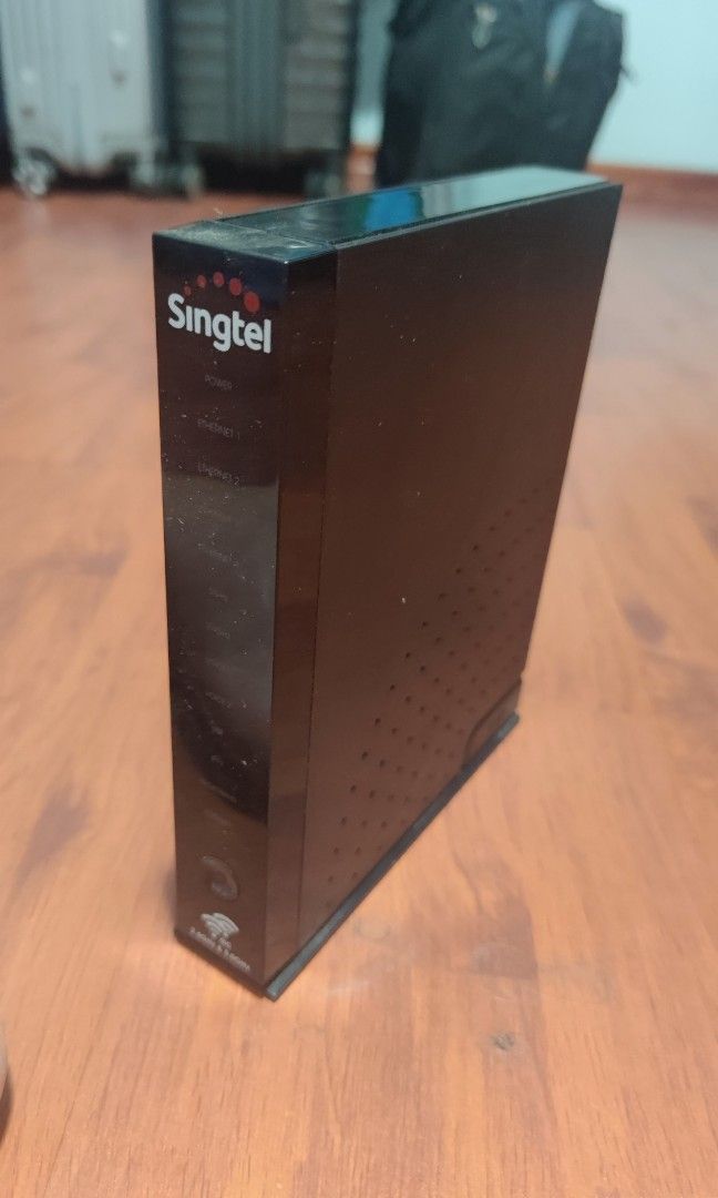 Singtel Aztech FG7003GRV Router, Computers & Tech, Parts & Accessories ...