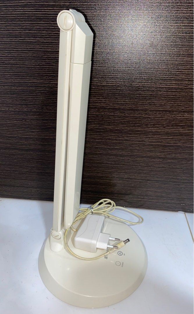 Soundtech LED Desk Lamp, Furniture & Home Living, Lighting & Fans ...