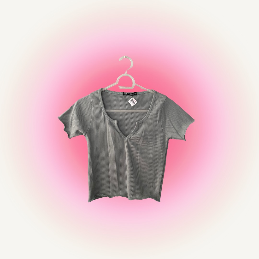 Stretchable Crop Top (Shy Green), Women's Fashion, Tops, Shirts on ...